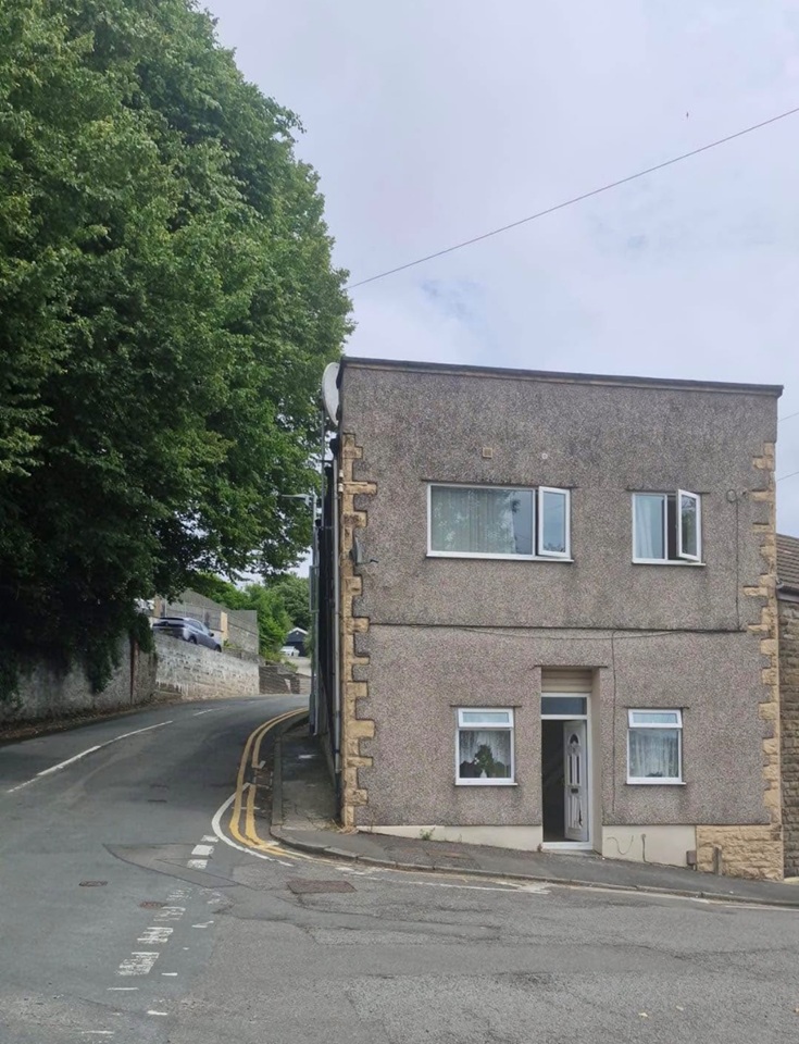 Plasmarl, Swansea - 3 Bed Semi-Detached House, Salem Road, SA6 - To ...