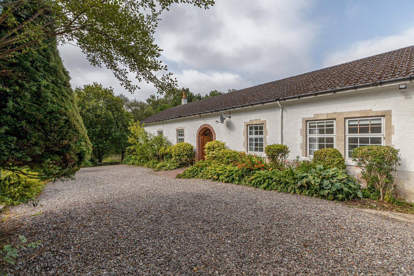Glasgow - 4 Bed Bungalow, Buchanan Castle Estate, G63 - To Rent Now for ...