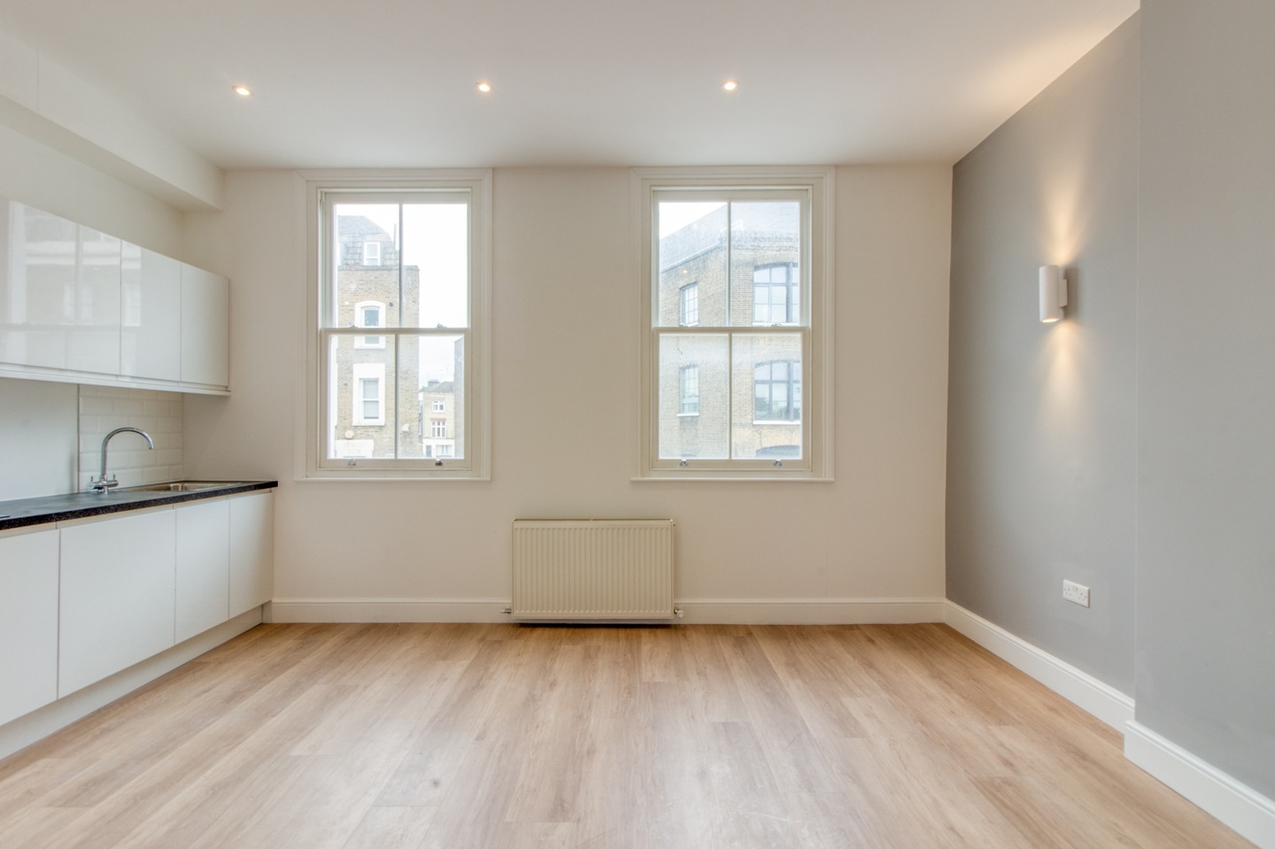 London - Studio Flat, Swinton Street, WC1X - To Rent Now for £1,525.00 p/m