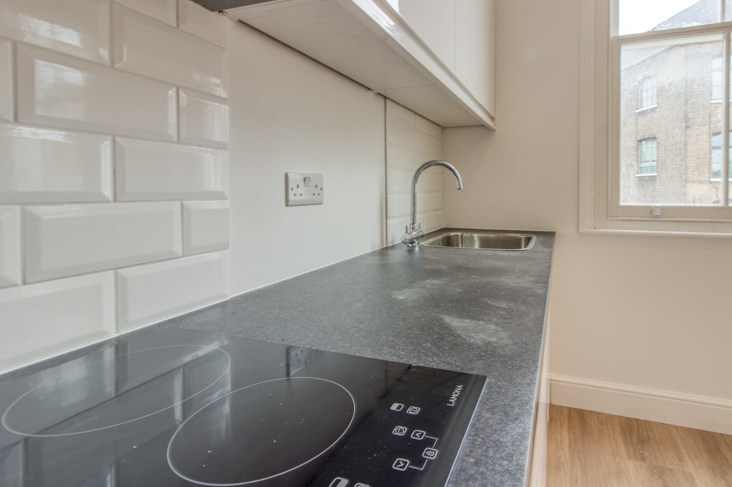 London - Studio Flat, Swinton Street, WC1X - To Rent Now for £1,525.00 p/m