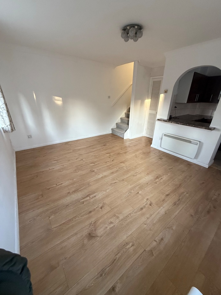 Hatfield - 1 Bed End Terrace, Bull Stag Green, AL9 - To Rent Now for £ ...