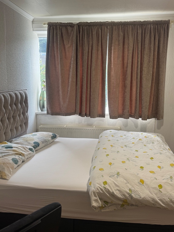 Manchester - Room in a Shared House, Rochdale Road, M9 - To Rent Now ...