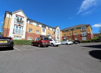 Manchester - 2 Bed Flat, Deanery Court, M8 - To Rent Now for £1,025.00 p/m