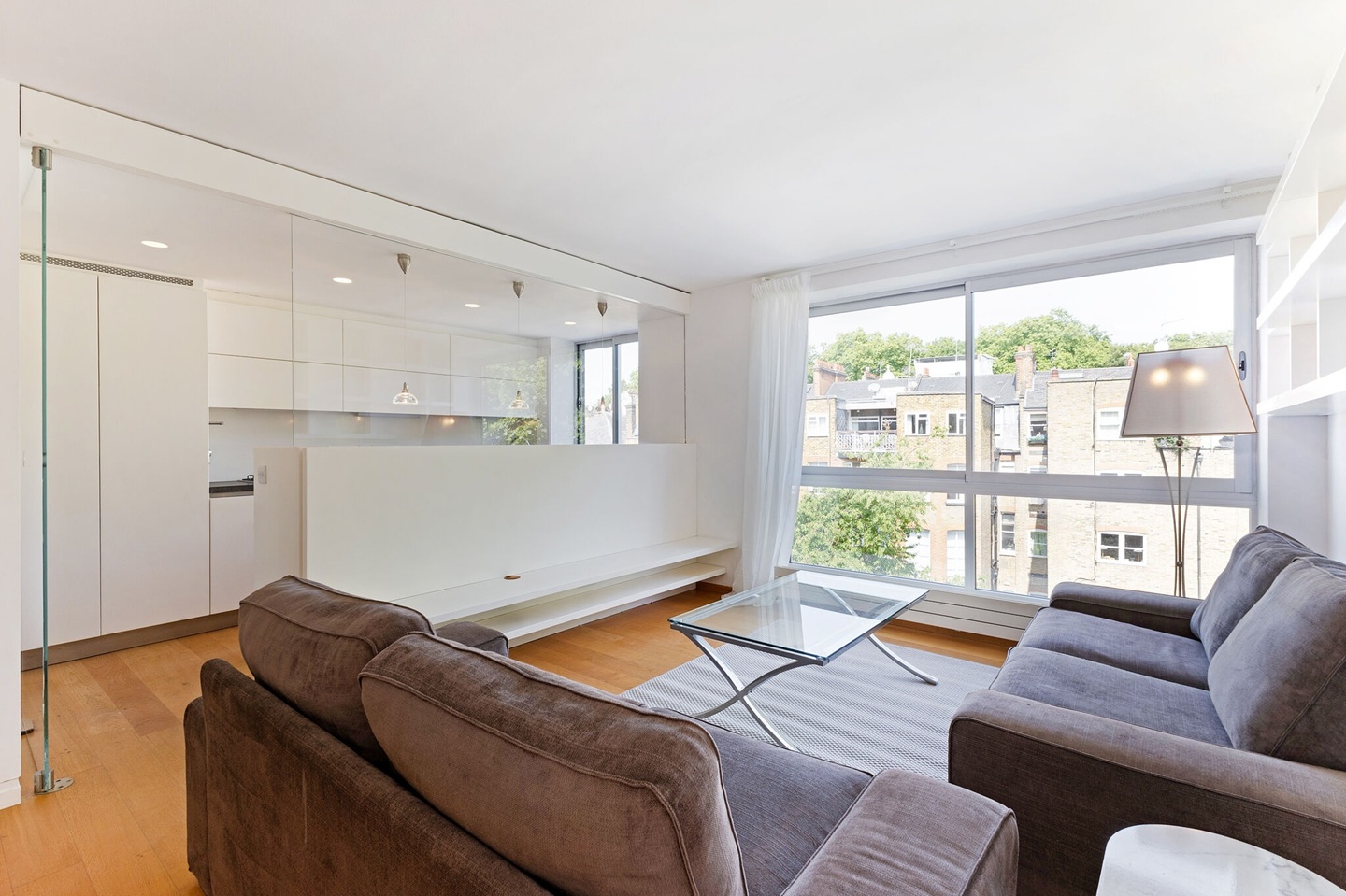 London - 2 Bed Flat, Beatrix House, SW5 - To Rent Now for £3,445.00 p/m