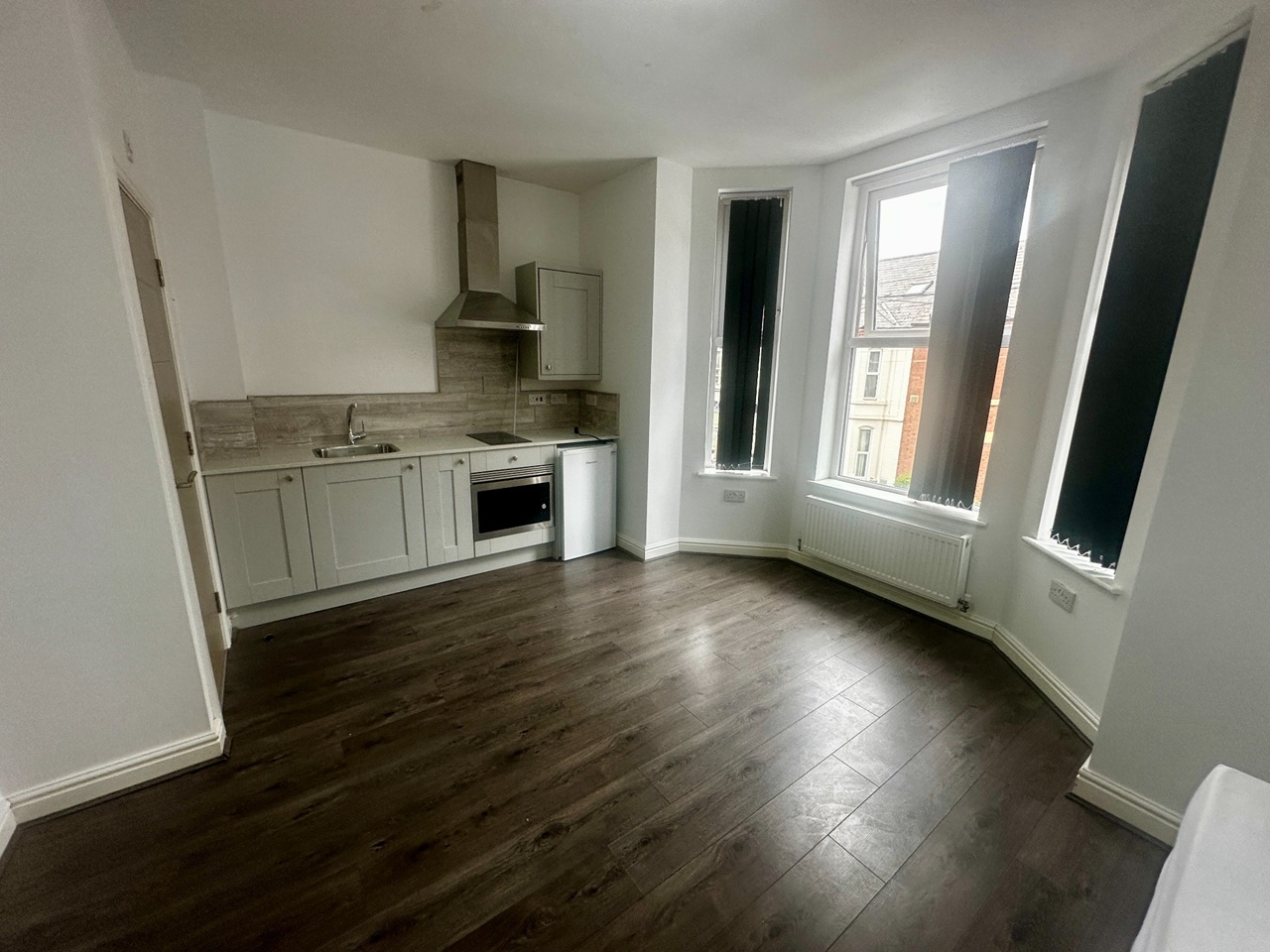 Coventry - Studio Flat, Westminster Road, CV1 - To Rent Now for £800.00 p/m