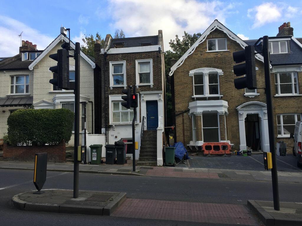 London - 2 Bed Flat, Lewisham Road, SE13 - To Rent Now for £1,675.00 p/m