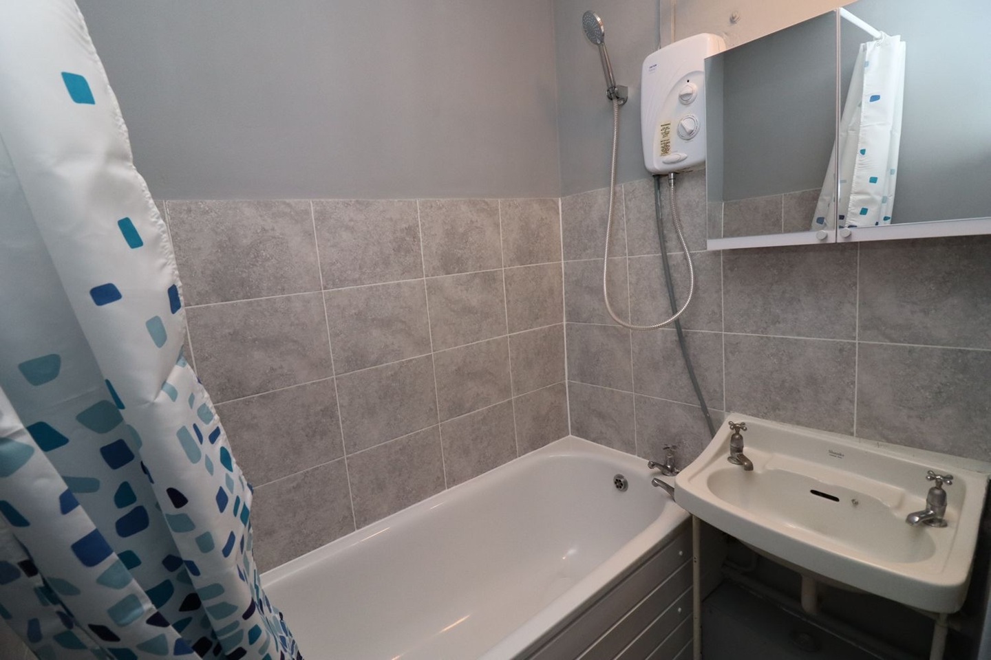 London - Room in a Shared Flat, Brydale House, SE16 - To Rent Now for £ ...