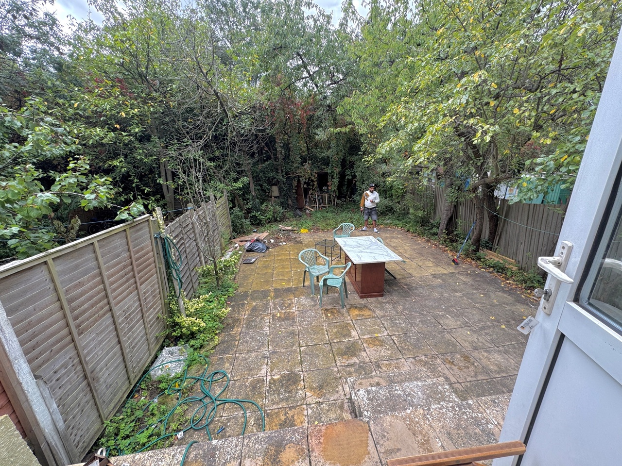 London - Room in a Shared House, Hendon Way, NW4 - To Rent Now for £850 ...