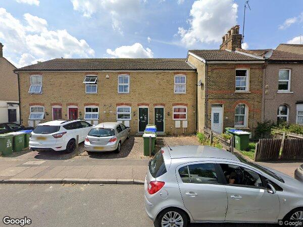 Erith - 2 Bed Terraced House, Battle Rd, DA8 - To Rent Now for £1,550. ...