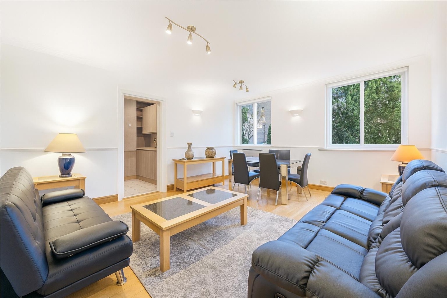 London - 1 Bed Flat, Pier House, SW3 - To Rent Now for £2,900.00 p/m
