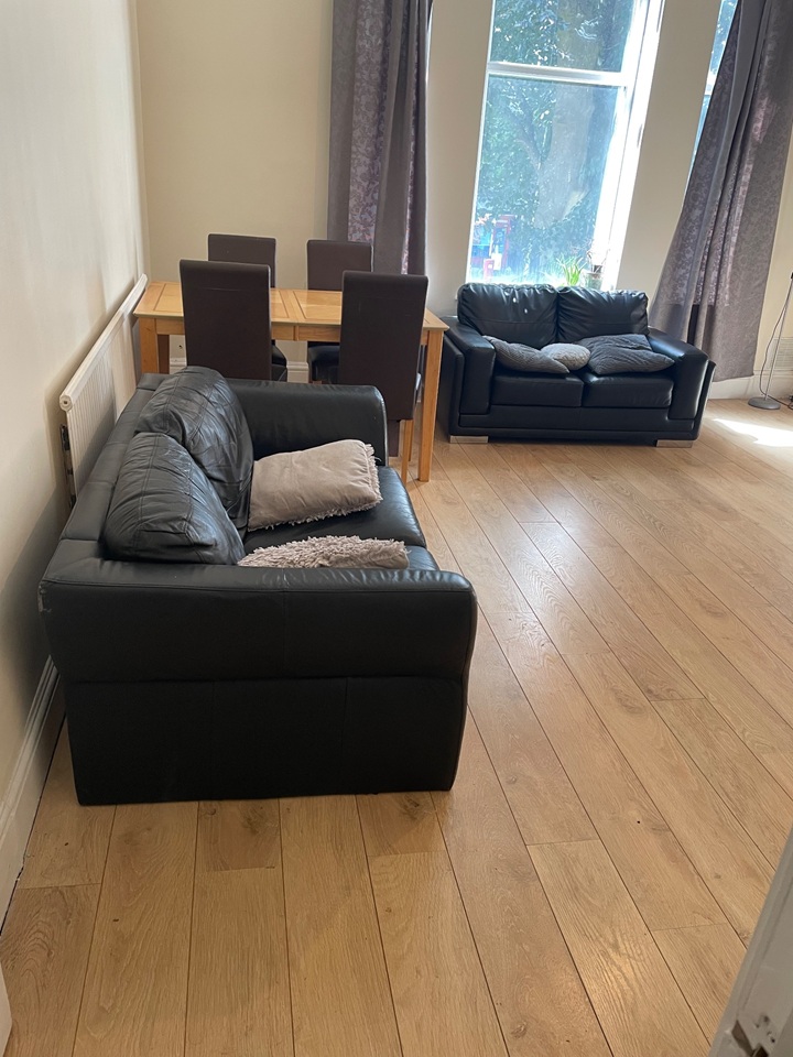 Manchester - 1 Bed Flat, Hazelwood, M8 - To Rent Now for £900.00 p/m