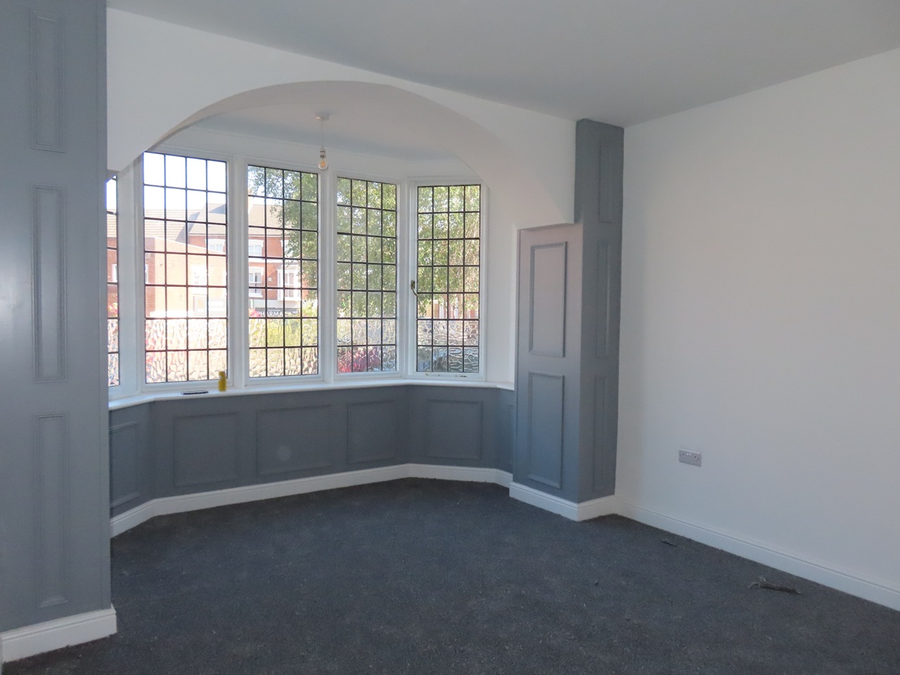 Halesowen - 1 Bed Flat, Great Cornbow, B63 - To Rent Now for £800.00 p/m