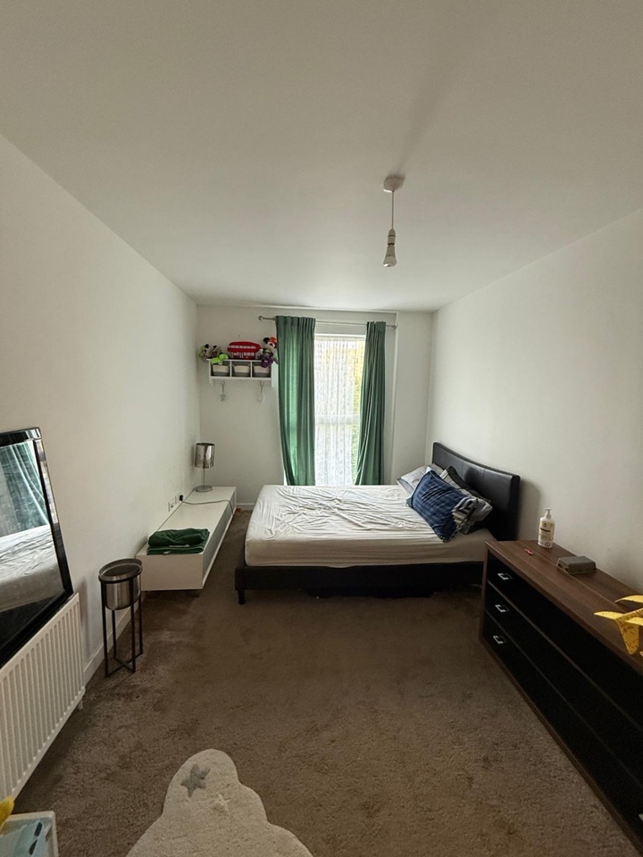 Erith - Room in a Shared Flat, Callender Road, DA8 - To Rent Now for £ ...