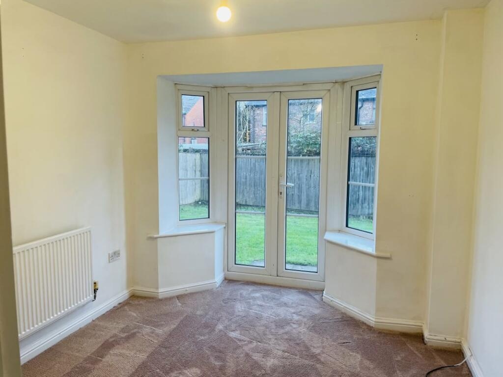 Manchester - Room in a Shared House, Stoneyholme Avenue, M8 - To Rent ...