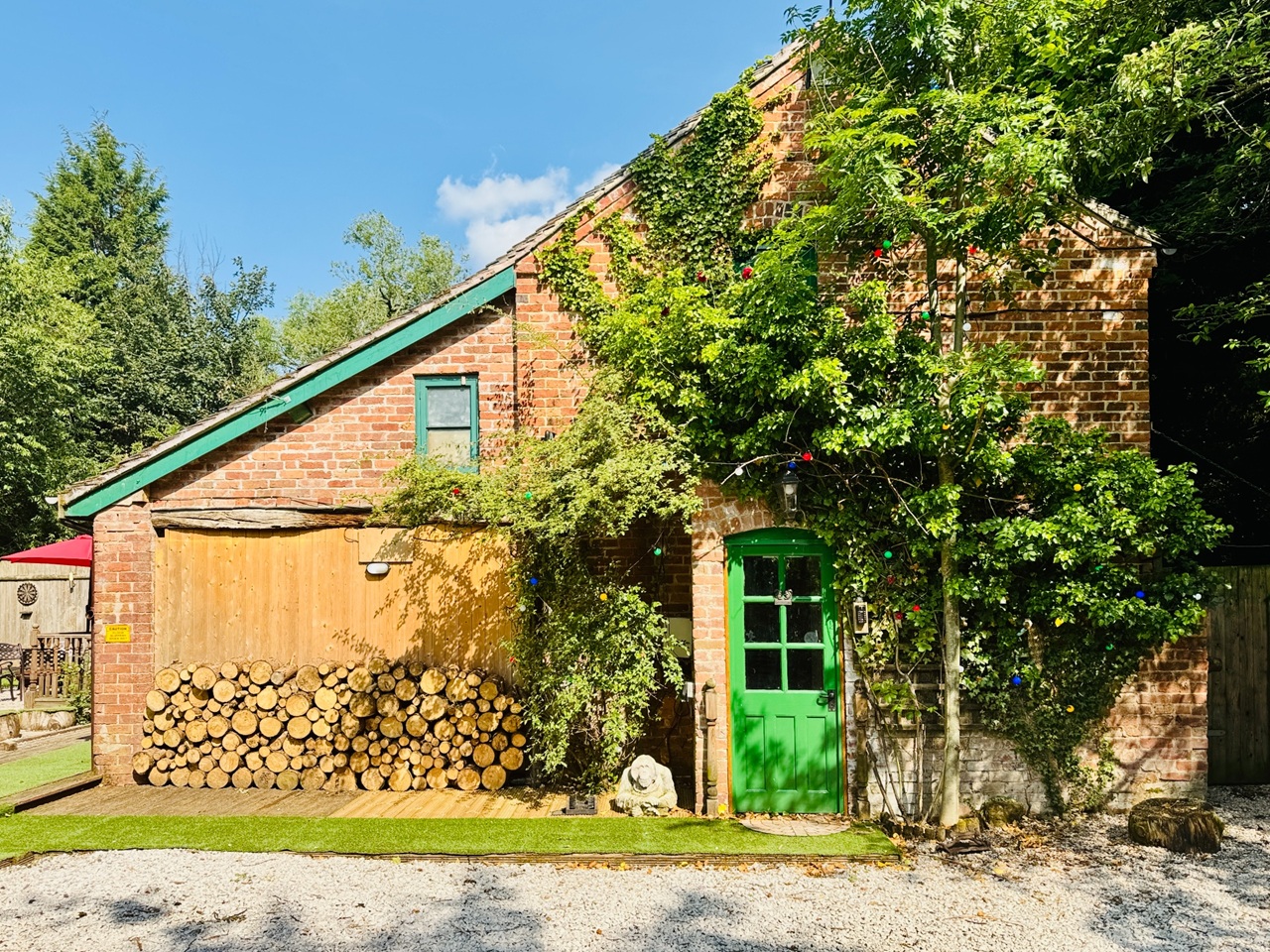 Stafford - 5 Bed Detached House, Squirrel Barn. Sandon Lane, ST18 - To ...