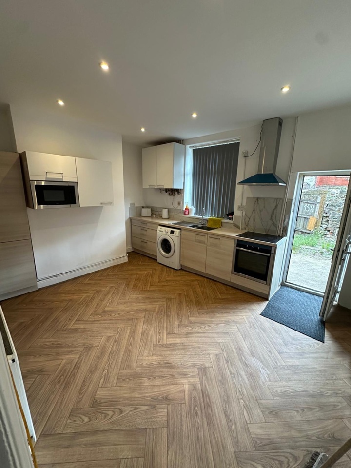 Blackburn - 2 Bed Terraced House, Audley Range, BB1 - To Rent Now for £ ...