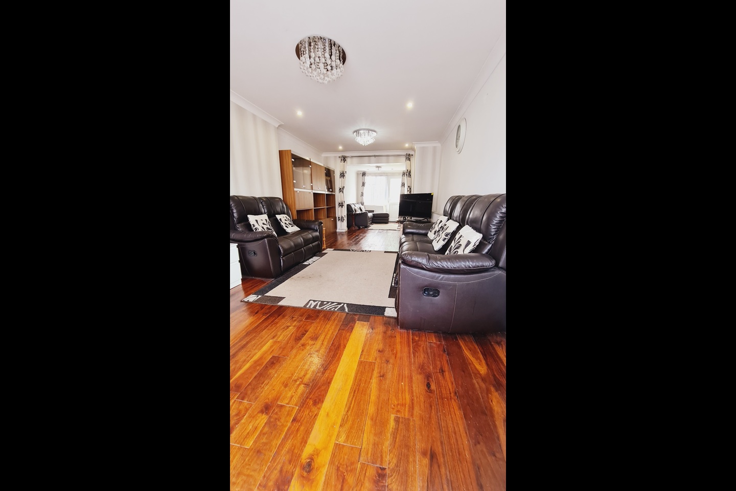 Basildon - 3 Bed Terraced House, Basildon, SS16 - To Rent Now for £ ...