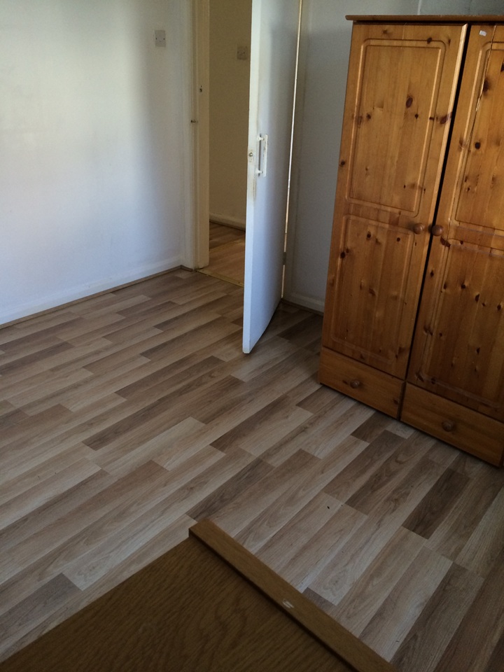 Hayes - 1 Bed Flat, Hunters Grove, UB3 - To Rent Now for £1,475.00 p/m