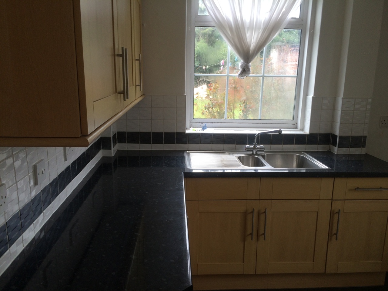 Hayes - 1 Bed Flat, Hunters Grove, UB3 - To Rent Now for £1,475.00 p/m