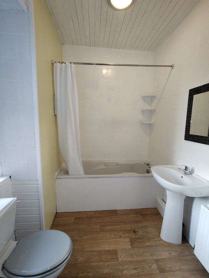 Forfar - 3 Bed Flat, The Cross, DD8 - To Rent Now for £850.00 p/m