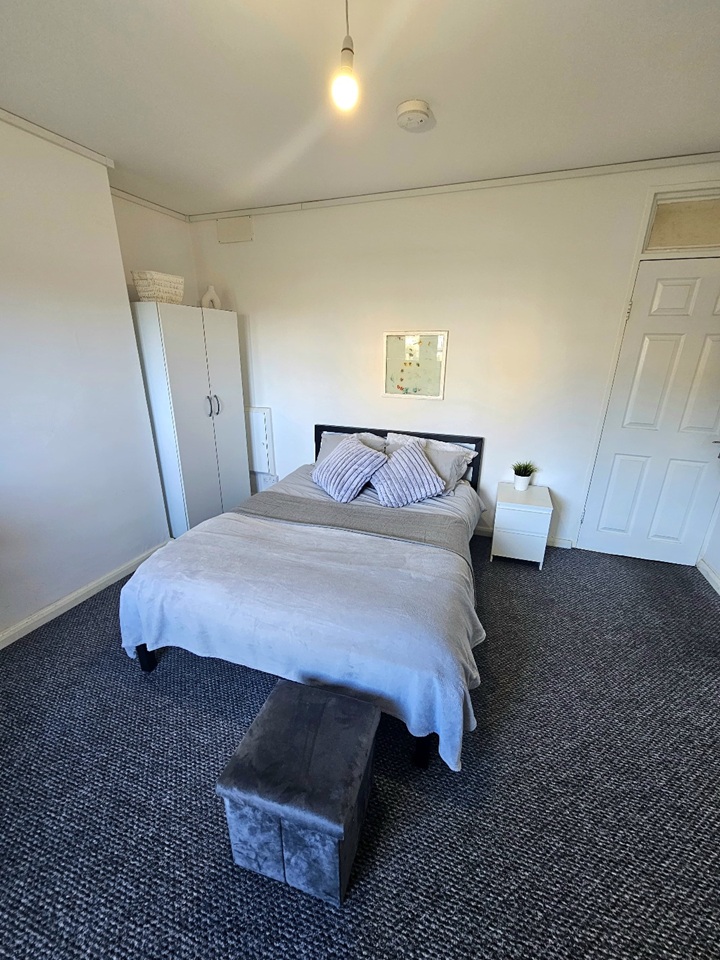 London - Room in a Shared Flat, Hadleigh House, E1 - To Rent Now for £ ...