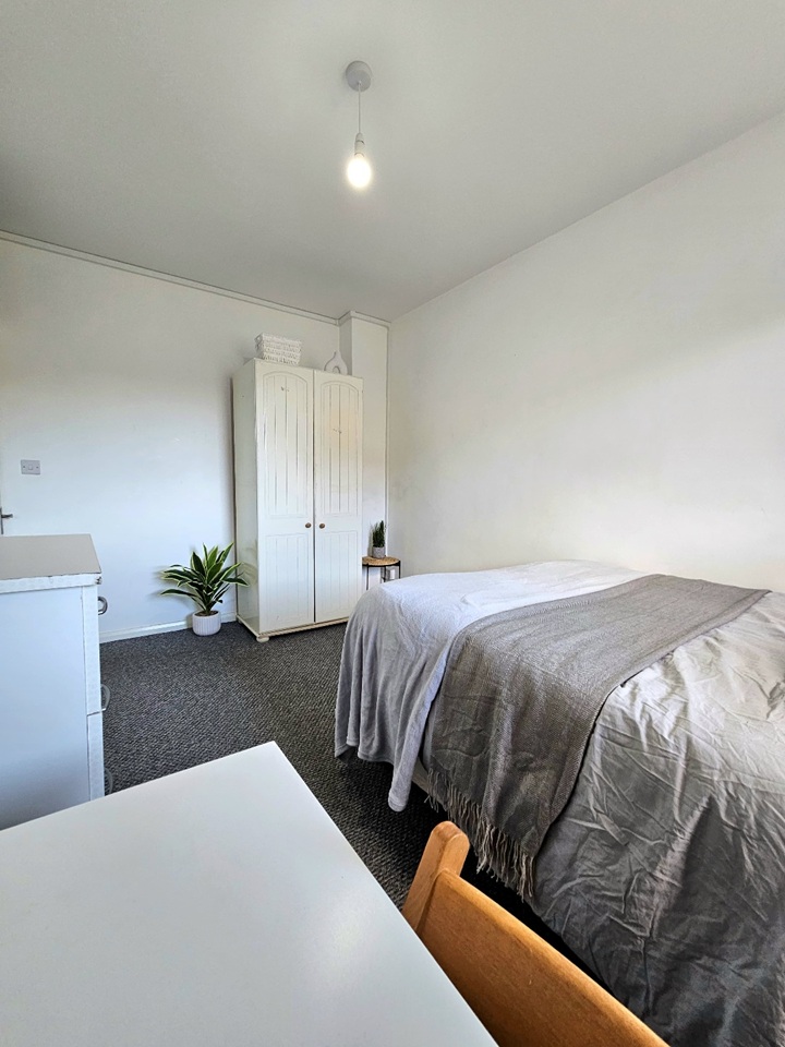 London - Room in a Shared Flat, Hadleigh House, E1 - To Rent Now for £ ...