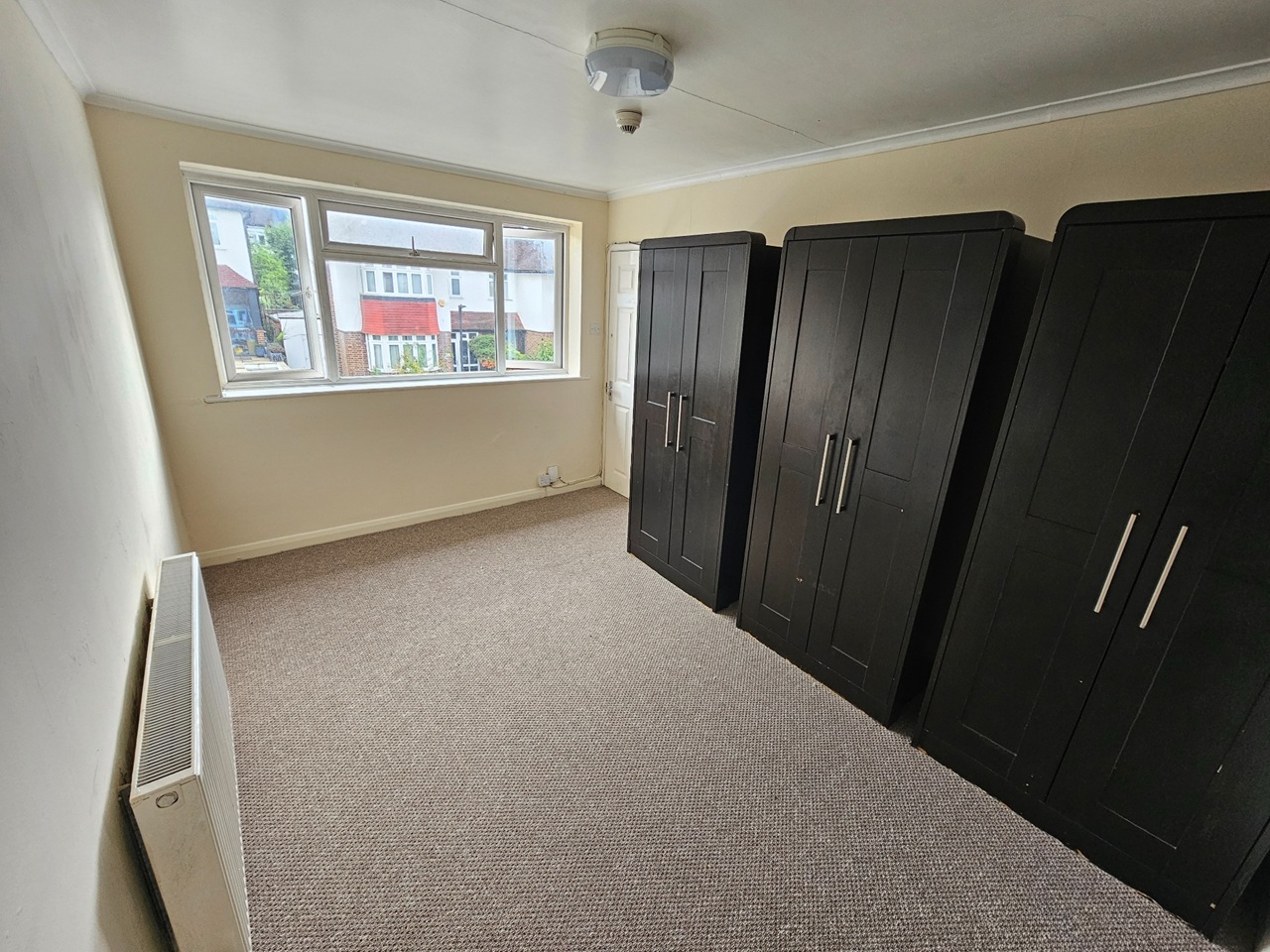London - Bedsit, London, SE27 - To Rent Now for £950.00 p/m