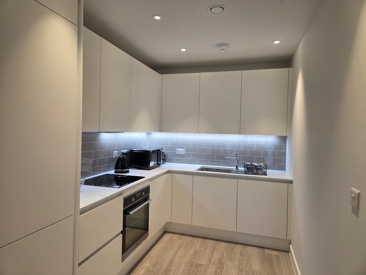 Southall - 1 Bed Flat, Verbena House, UB1 - To Rent Now for £1,600.00 p/m