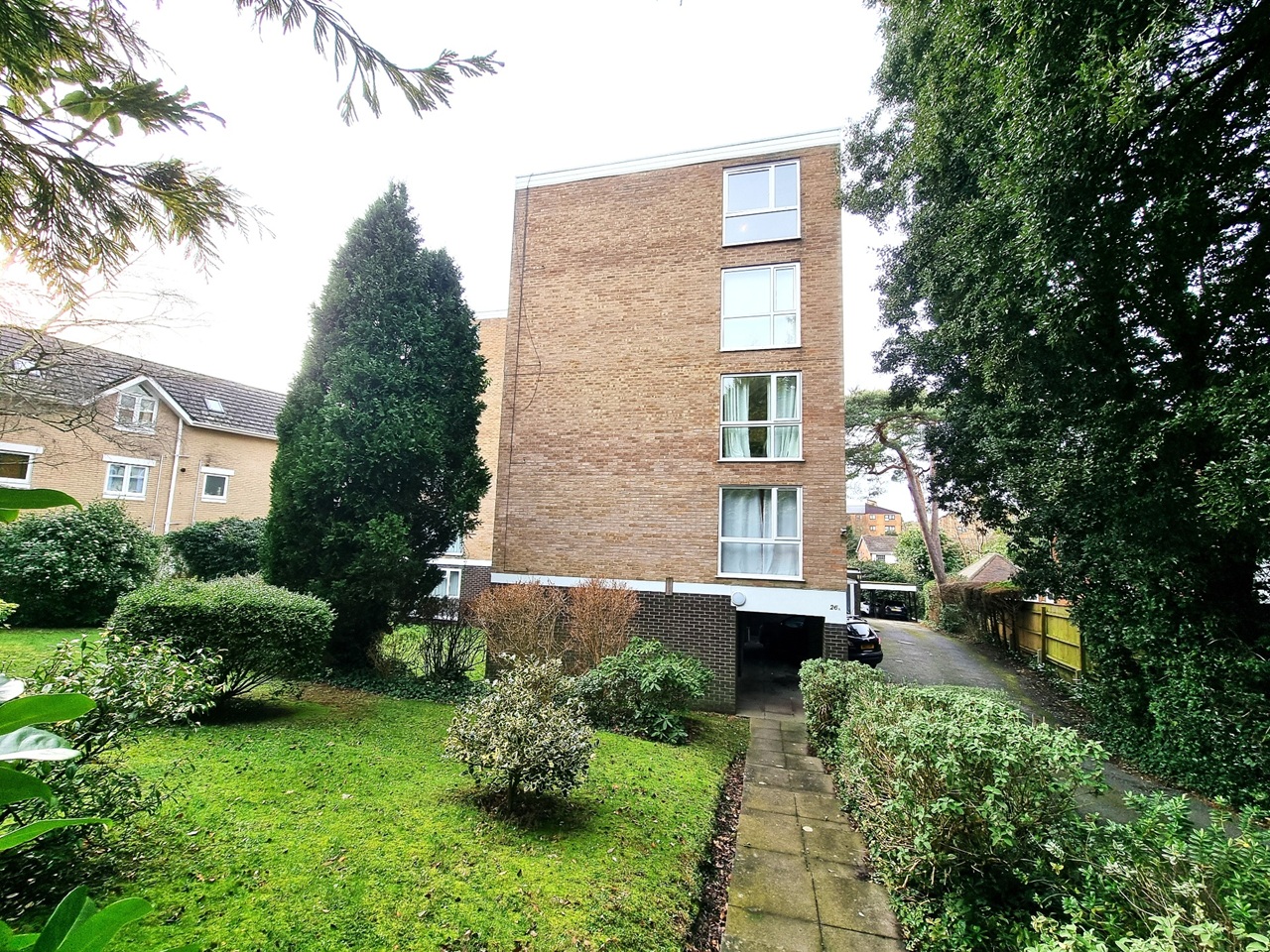 Bournemouth - 2 Bed Flat, Alverton Court, BH2 - To Rent Now for £1,150. ...