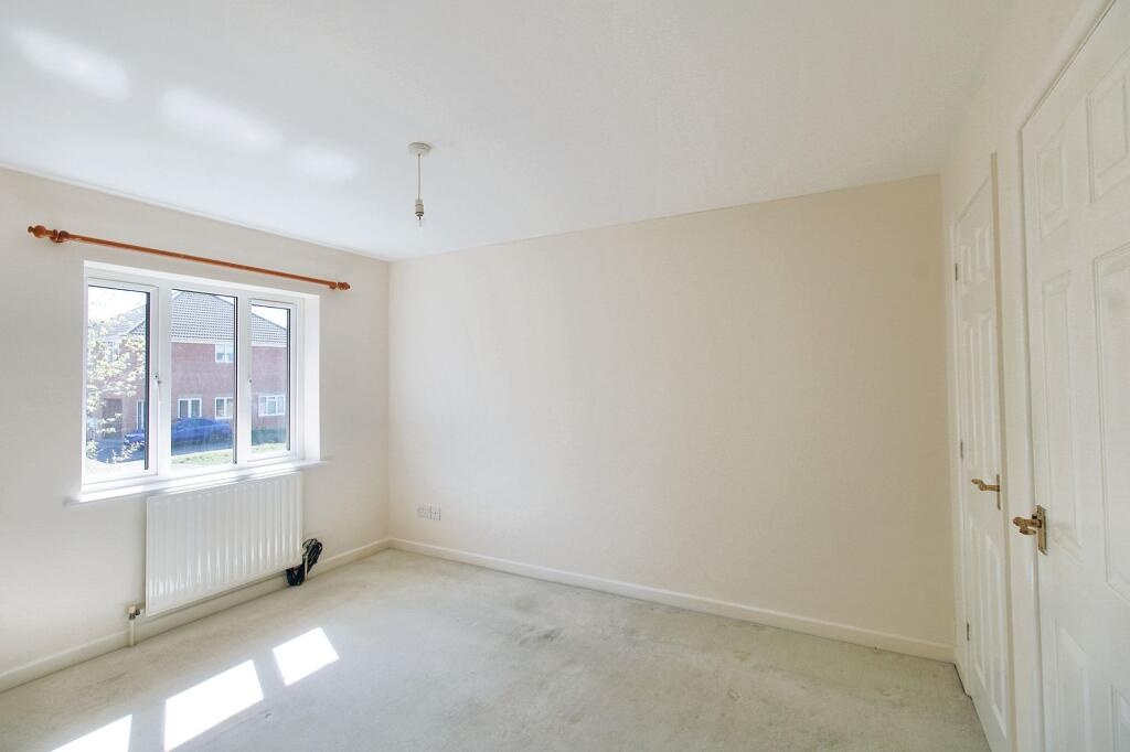 Old Sarum, Salisbury - 4 Bed Semi-Detached House, Partridge Way, SP4 ...