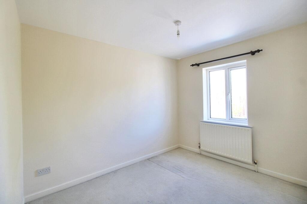 Old Sarum, Salisbury - 4 Bed Semi-Detached House, Partridge Way, SP4 ...