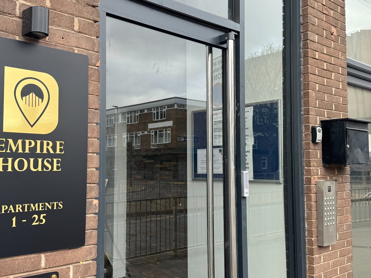 Doncaster - Studio Flat, Empire House, DN1 - To Rent Now for £575.00 p/m