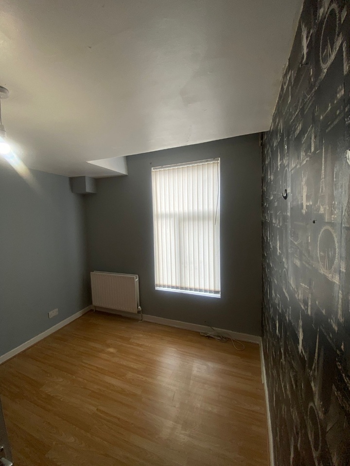 Liverpool - 1 Bed Flat, Moscow Drive, L13 - To Rent Now for £650.00 p/m