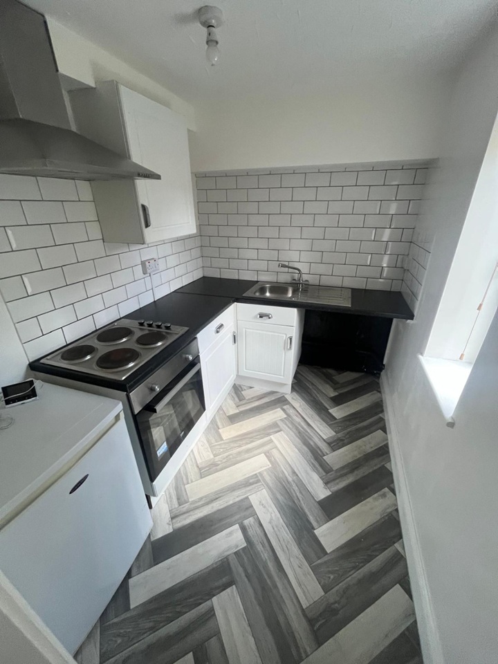 St. Leonards-On-Sea - Studio Flat, Archie Court, TN38 - To Rent Now for ...