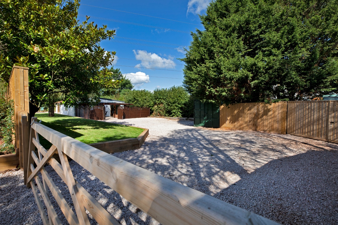 Torquay - 3 Bed Bungalow, Edginswell Lane, TQ2 - To Rent Now for £1,500 ...