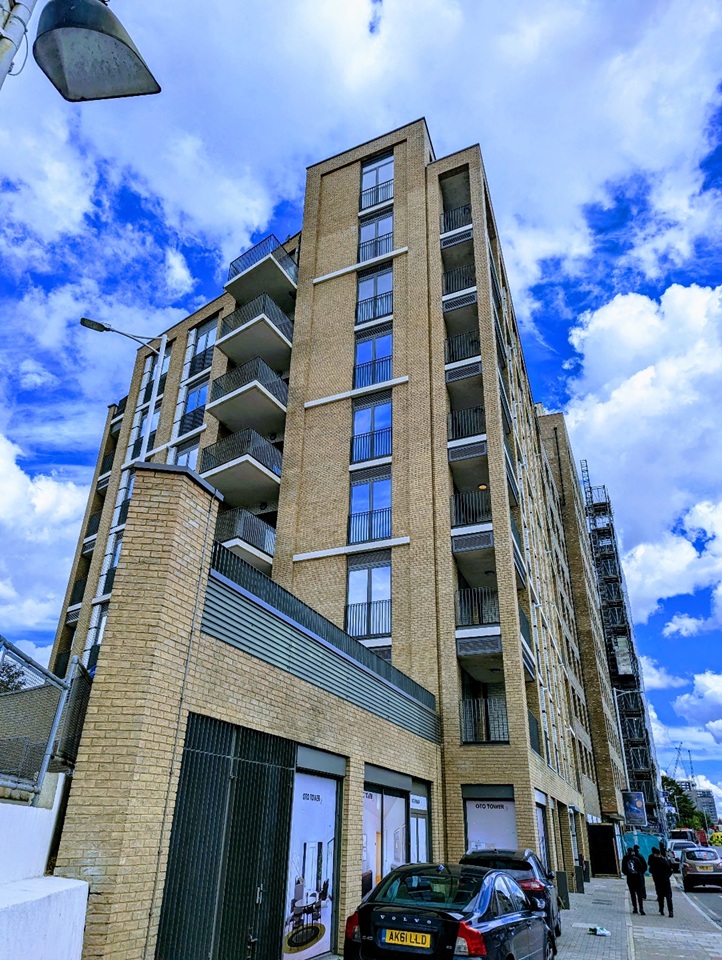 Ilford - 2 Bed Flat, Oto Tower, IG3 - To Rent Now for £1,900.00 p/m