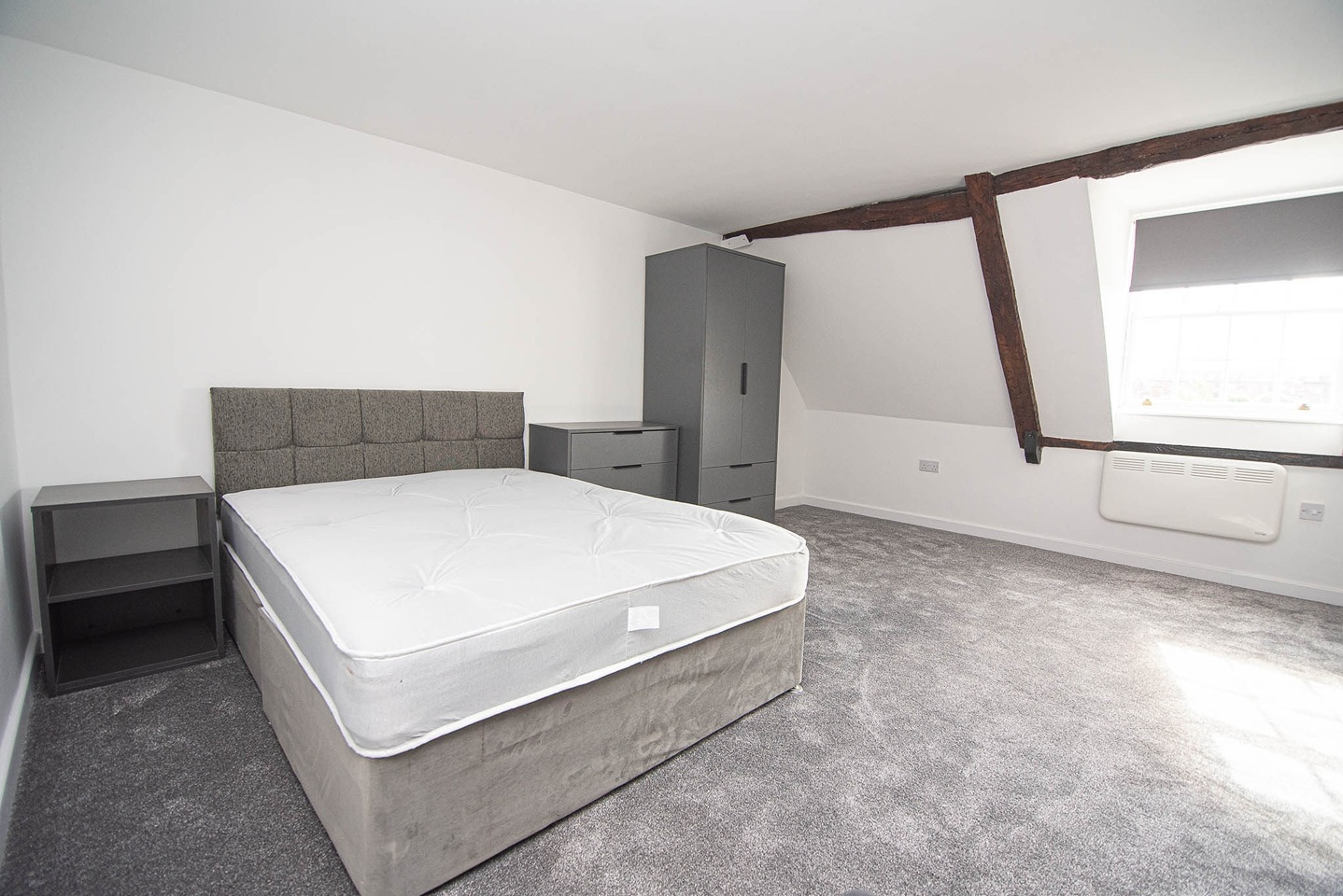 Doncaster - 1 Bed Flat, Nether Hall, DN1 - To Rent Now for £625.00 p/m