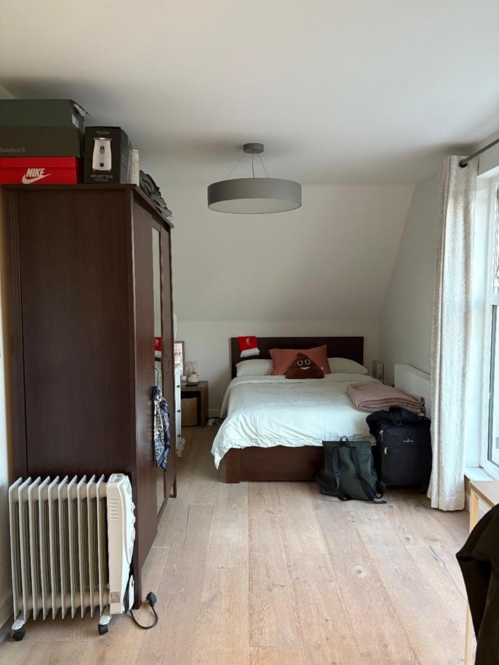 London - Room in a Shared House, Netley Road, IG2 - To Rent Now for £ ...