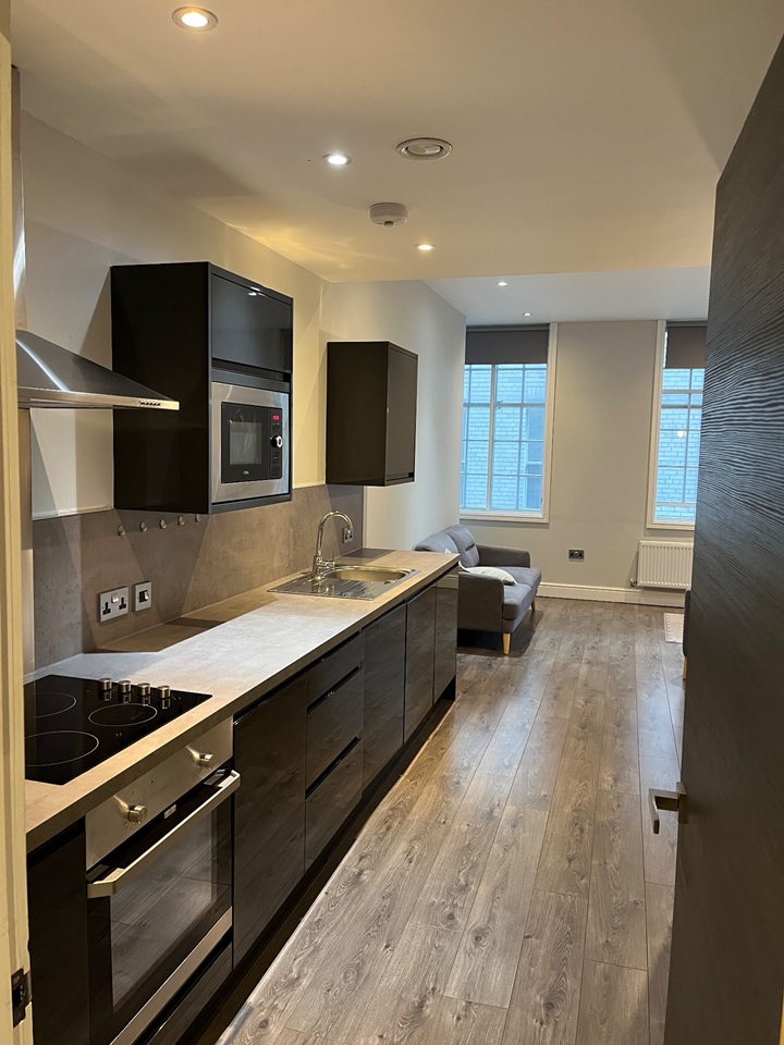 Liverpool - 1 Bed Flat, Reliance House, L2 - To Rent Now for £900.00 p/m