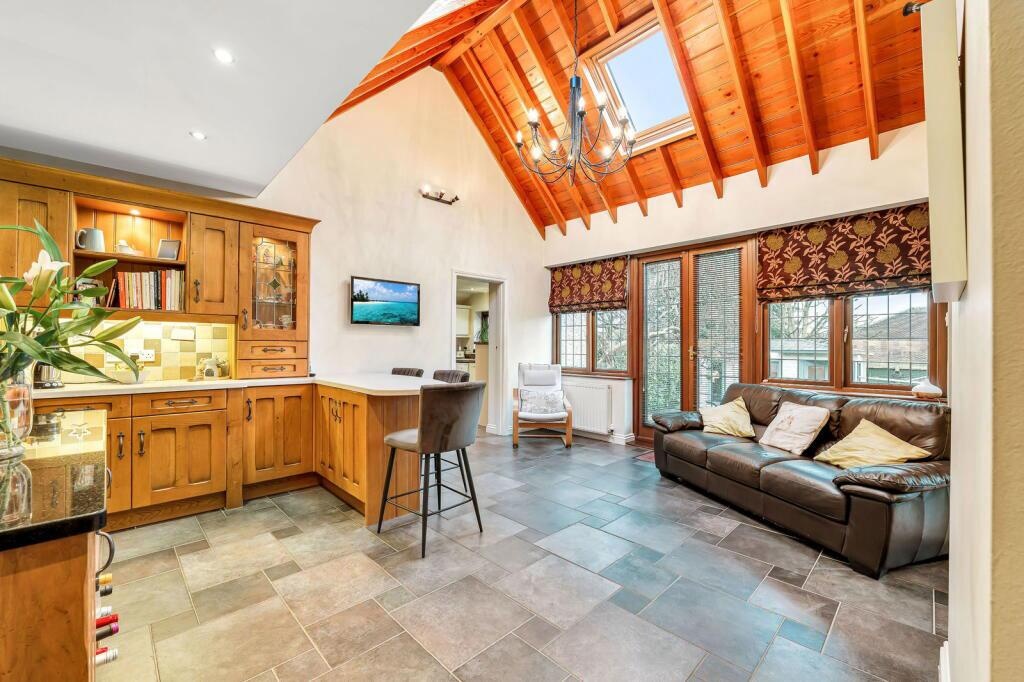 Birstall, Leicester - 3 Bed Detached House, Tempest Road, LE4 - To Rent ...