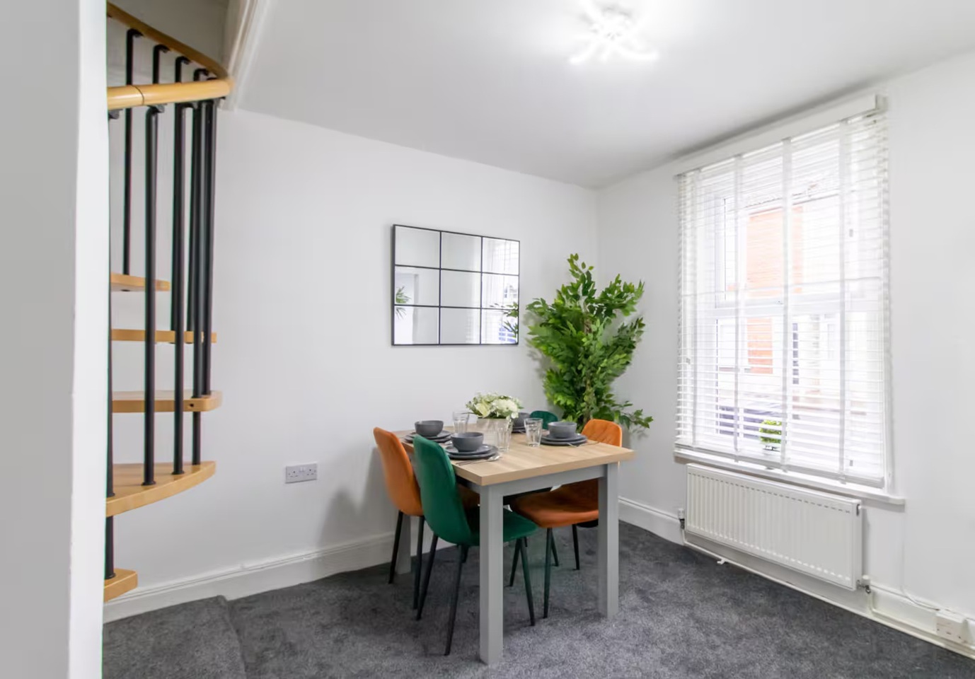 Portsmouth - 2 Bed Detached House, Byerley Road, PO1 - To Rent Now for ...