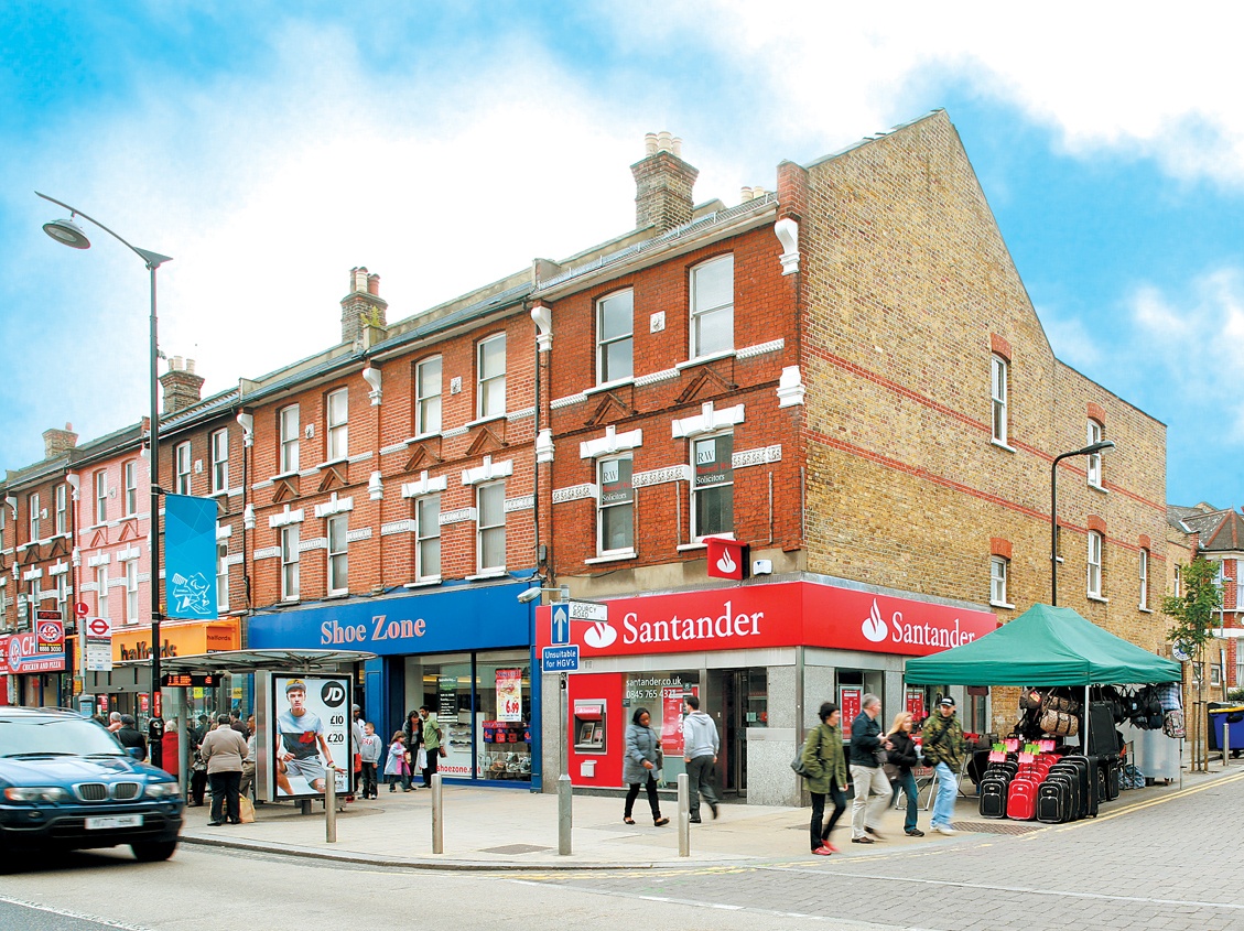 London - 1 Bed Flat, High Road, N22 - To Rent Now for £1,600.00 p/m