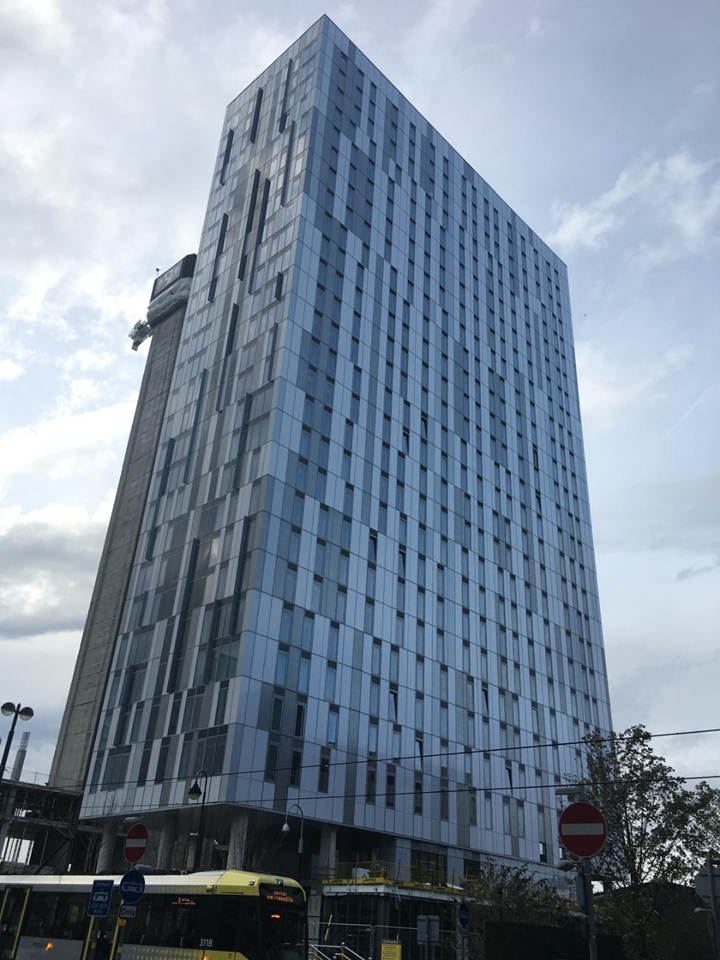 Salford - 2 Bed Flat, Michigan Point Tower D, M50 - To Rent Now for £ ...