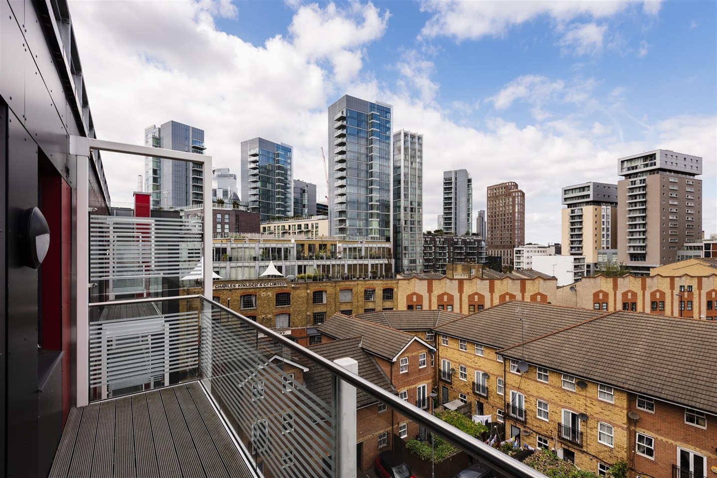 London - 2 Bed Flat, Twyne House, E1 - To Rent Now for £3,000.00 p/m