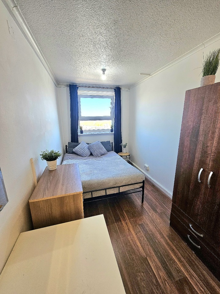 London - Room in a Shared Flat, Brodick House, E3 - To Rent Now for £ ...