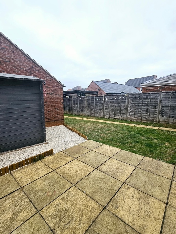 Bodicote, Banbury - 3 Bed Semi-Detached House, Songthrush Road, OX15 ...
