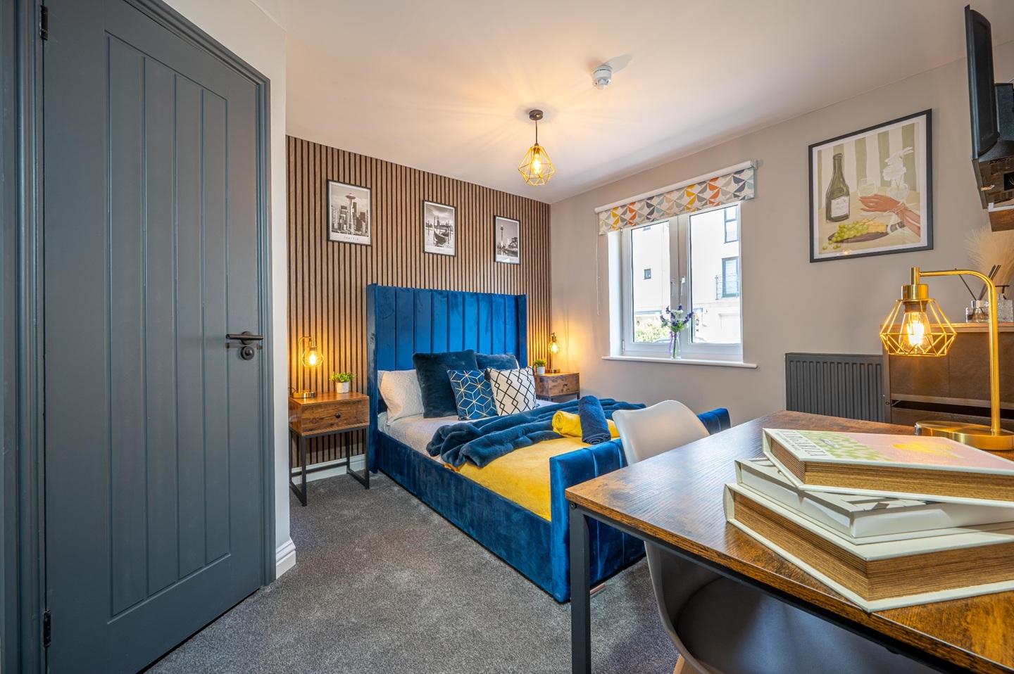 Swindon - Room in a Shared House, Old Town, SN1 - To Rent Now for £875. ...