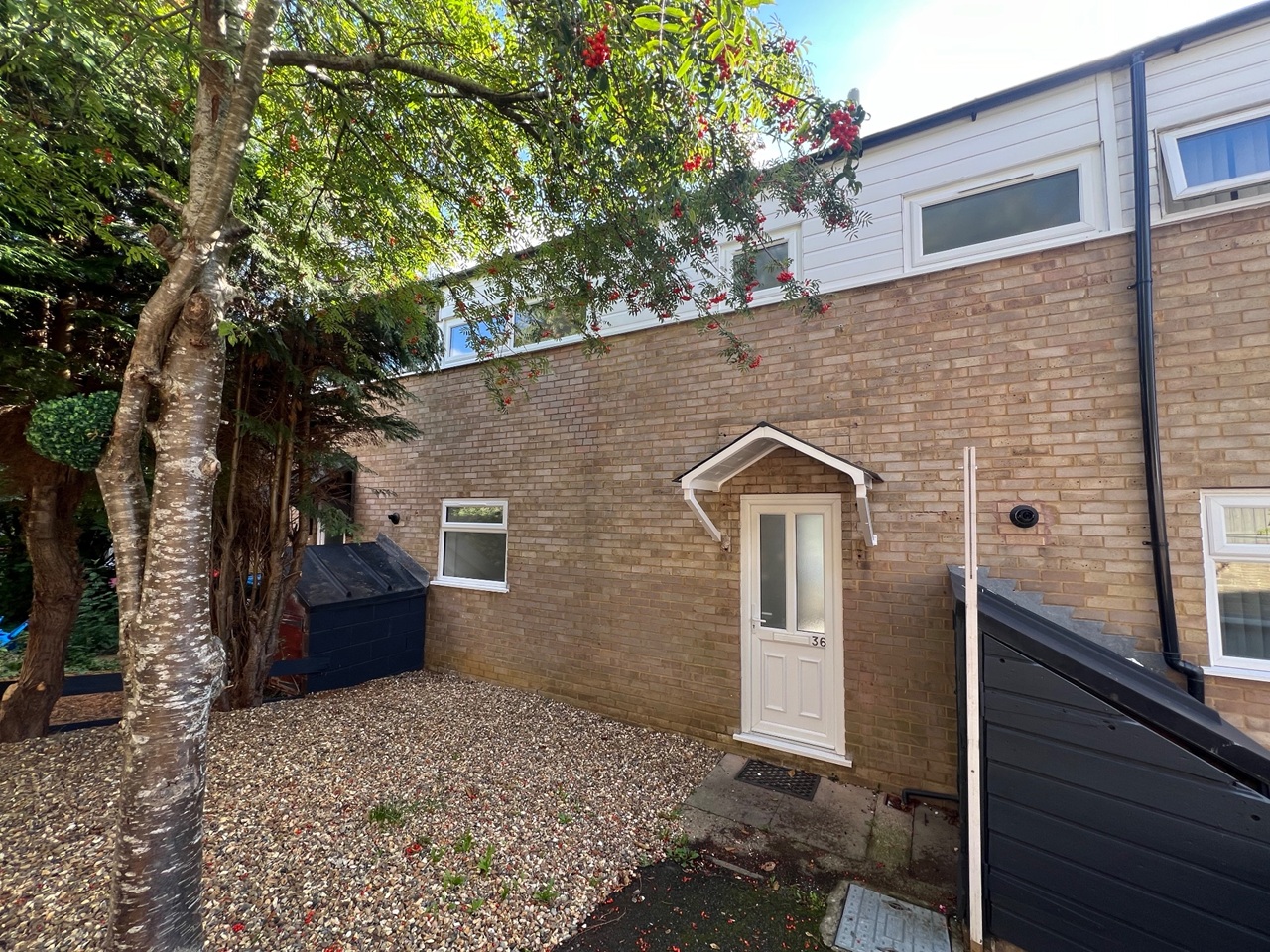 Eaglestone, Milton Keynes - 3 Bed Terraced House, High Trees, MK6 - To ...