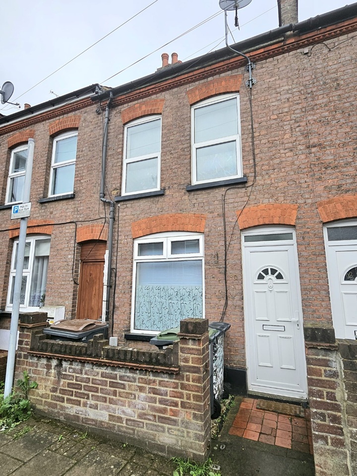 Luton - 3 Bed Terraced House, Reginald Street, LU2 - To Rent Now for £ ...