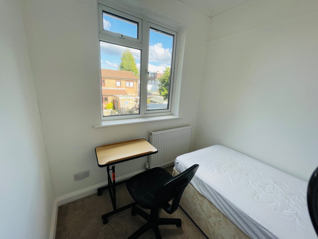 Harrow - Room in a Shared House, Harrow, HA2 - To Rent Now for £500.00 p/m